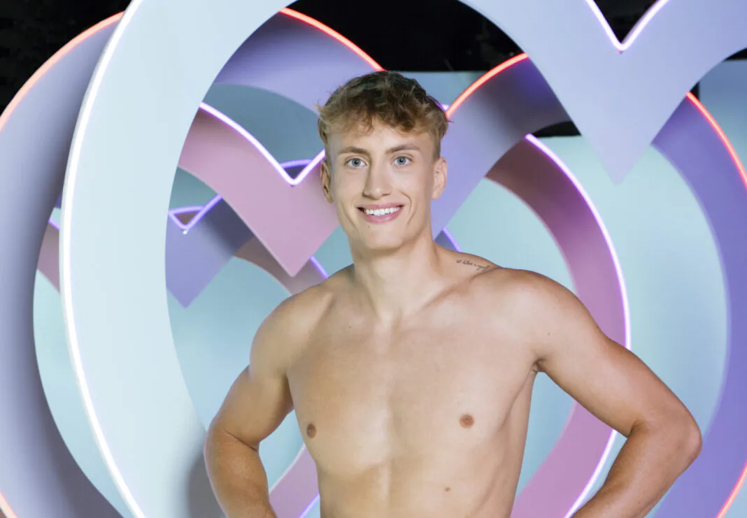 Divadlo v Love Island aneb tady je všechno možné! David Vitásek si jede ...