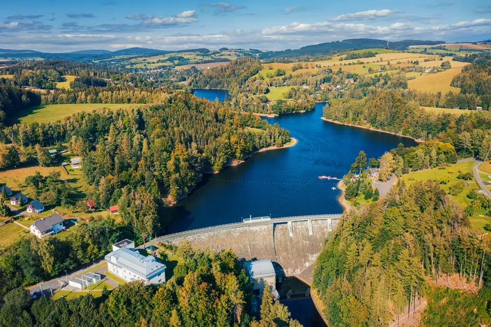 Toto je nejkrásnější česká přehrada – víte, kde ji hledat? | TVGURU.cz